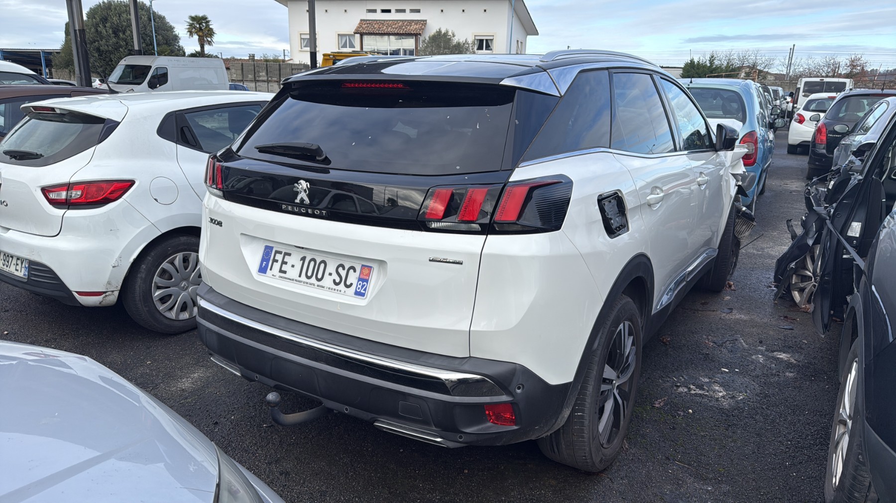 Pièces d'occasion pour PEUGEOT 3008 II SUV (MC_, MR_, MJ_, M4_)1.5 ...