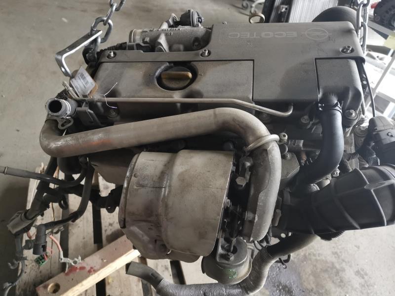 Motor OPEL ZAFIRA A MPV (T98) 2.2 DTI 16V (F75) 20924848 | B-Parts