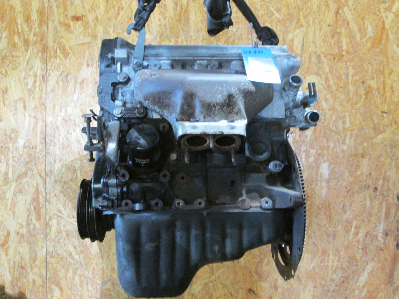 Motor TOYOTA COROLLA Compact (_E10_) 1.3 XLI 16V (EE101) TOYOTA: 4E-FE ...