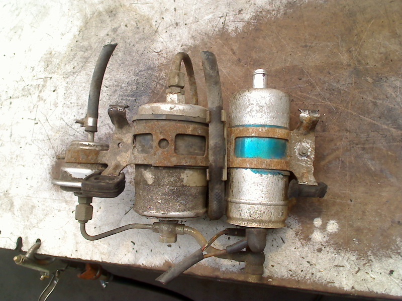 Fuel pump MERCEDES-BENZ 124 Saloon (W124) 200 E (124.021) 29898069 | B ...