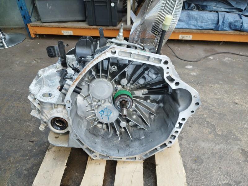 Gearbox RENAULT TRAFIC III Van (FG_) 1.6 dCi 120 (FGMB) 24100254 | B-Parts