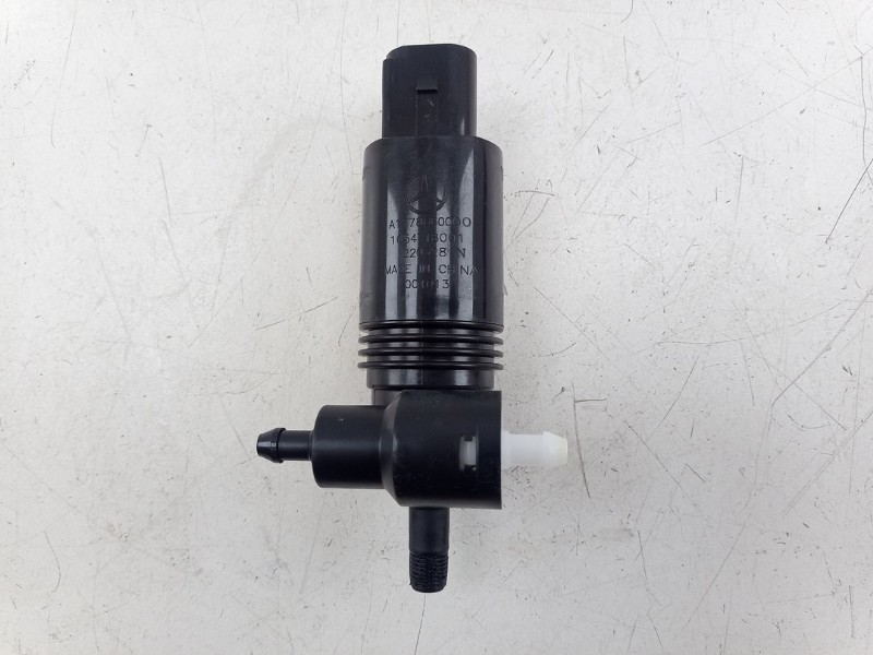 Washer pump MERCEDES-BENZ EQA (H243) EQA 250+ (243.702) 30818180 | B-Parts