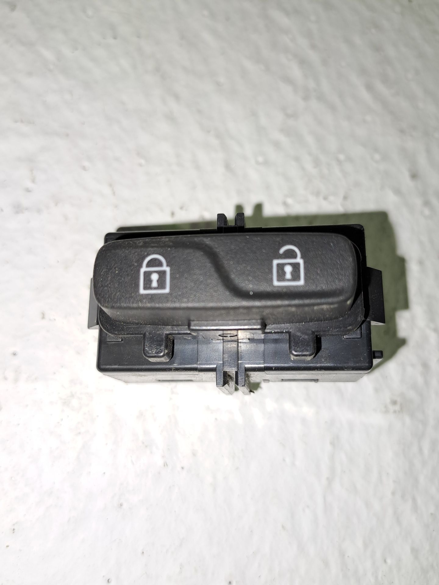 Switch VOLVO XC60 I SUV (156) D4 24188655 | B-Parts