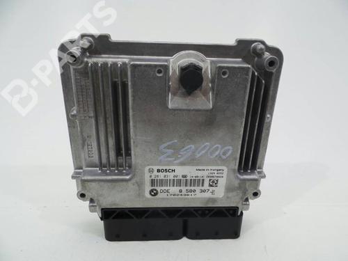 Engine control unit (ECU) BMW X1 (F48) sDrive 18 d 6759762 | B-Parts