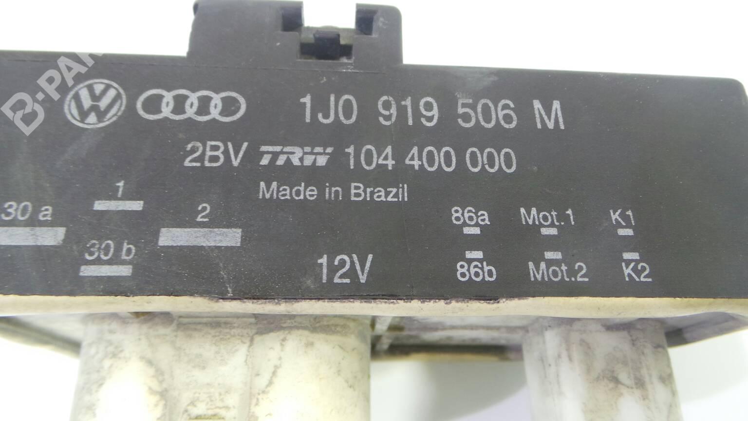 Fuse box SEAT IBIZA III (6L1) 1782458 | B-Parts