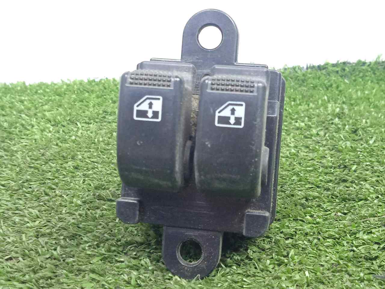 Left front window switch HYUNDAI ATOS (MX) 1.1 12540003 | B-Parts