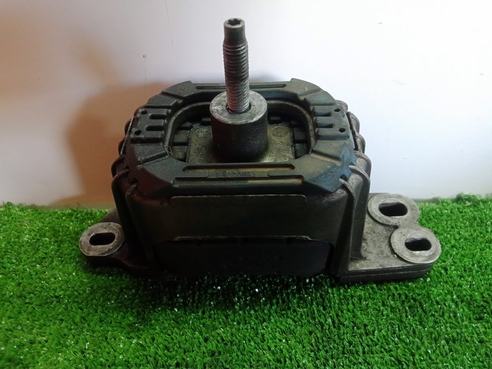 Engine mount CITROËN C5 III (RD_) 2.2 HDi 200 10147807 | B-Parts