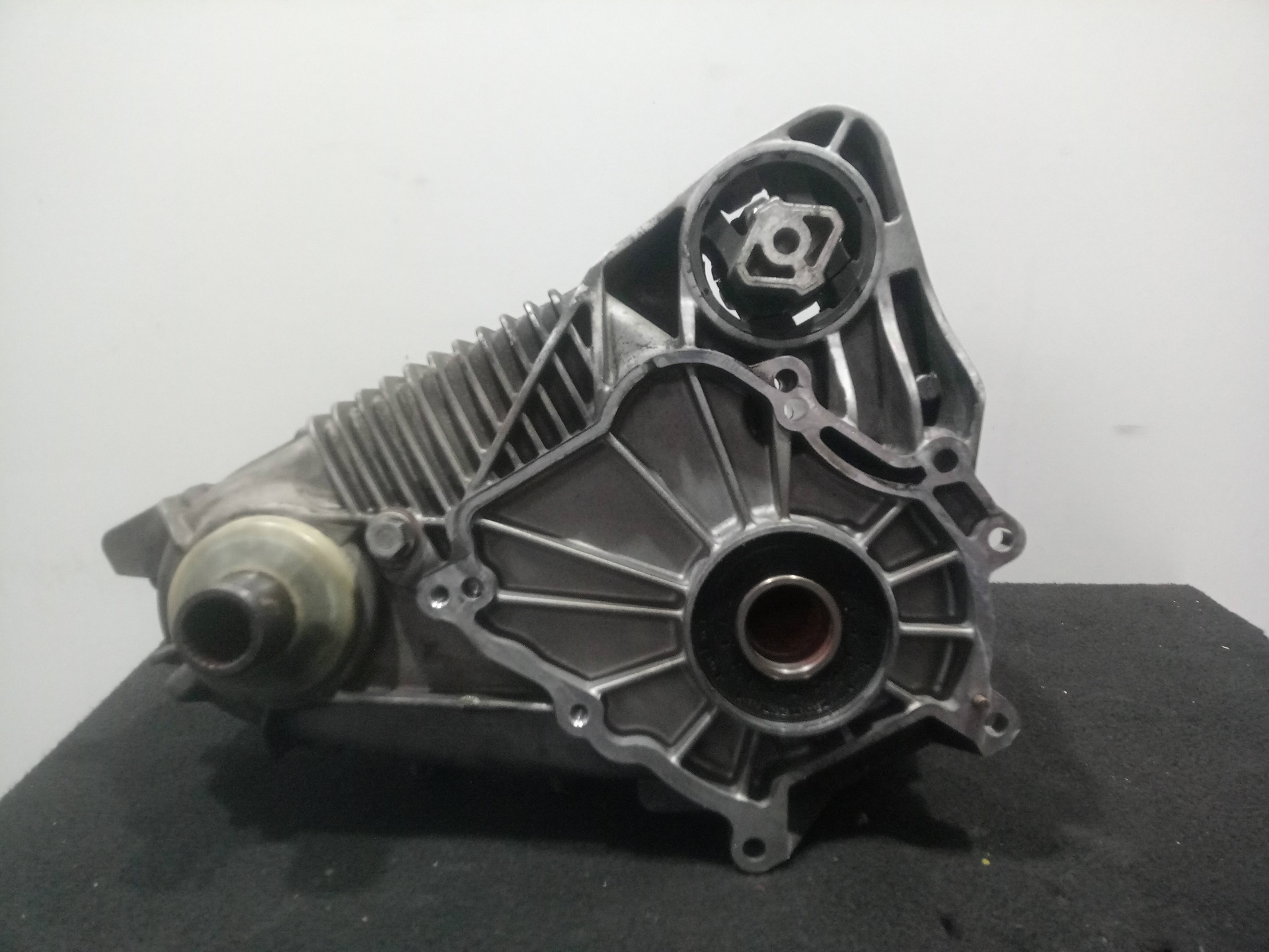 Transfer box BMW X5 (E53) 3.0 d 12452391 | B-Parts