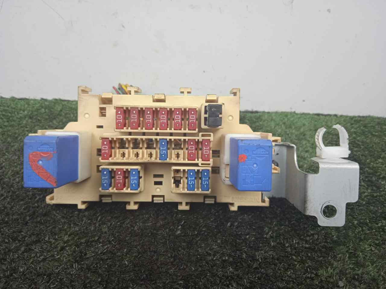 Fuse box NISSAN NOTE (E11, NE11) 1.5 dCi 7517822 | B-Parts