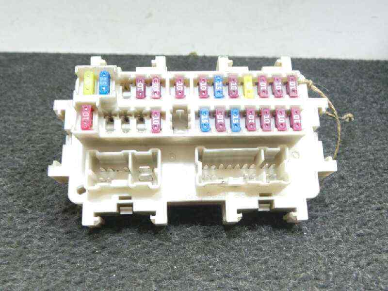 Fuse box NISSAN PATHFINDER III (R51) 2.5 dCi 5711257 | B-Parts