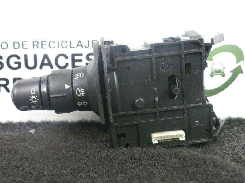 Comutador RENAULT SCÉNIC II (JM0/1_) 1.5 dCi (JM1E, JM16) 5697909 | B-Parts