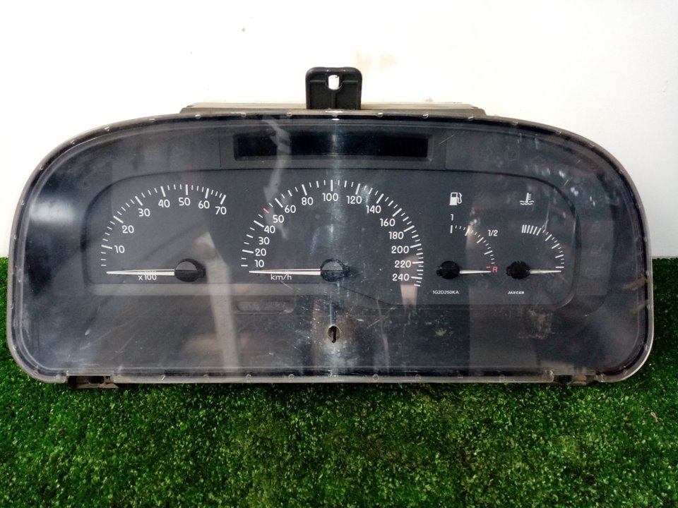 Instrument cluster RENAULT LAGUNA I (B56_, 556_) 1.9 dCi (B56W) 9768978 ...