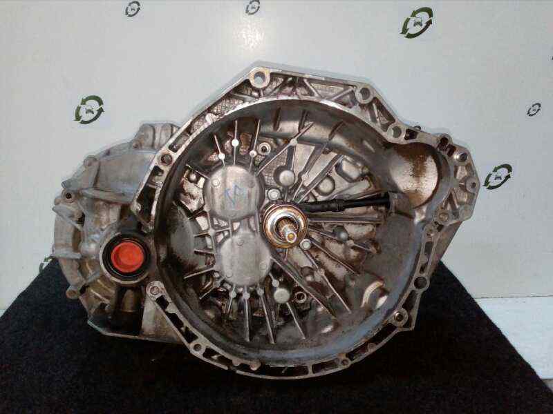 Gearbox RENAULT MASTER II Van (FD) 2.5 dCi 6658035 | B-Parts