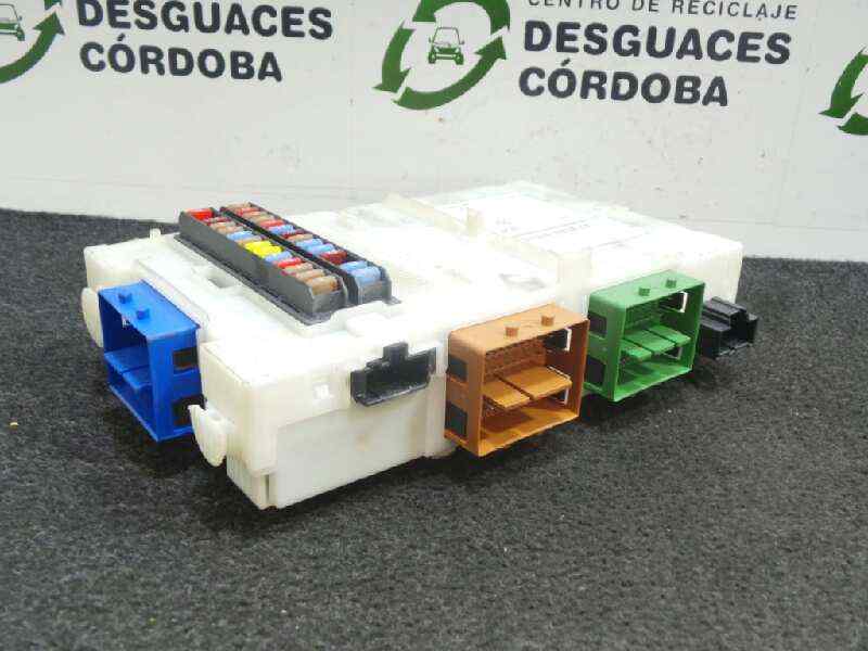 Fuse box LAND ROVER FREELANDER 2 (L359) 2.2 TD4 4x4 5732330 | B-Parts