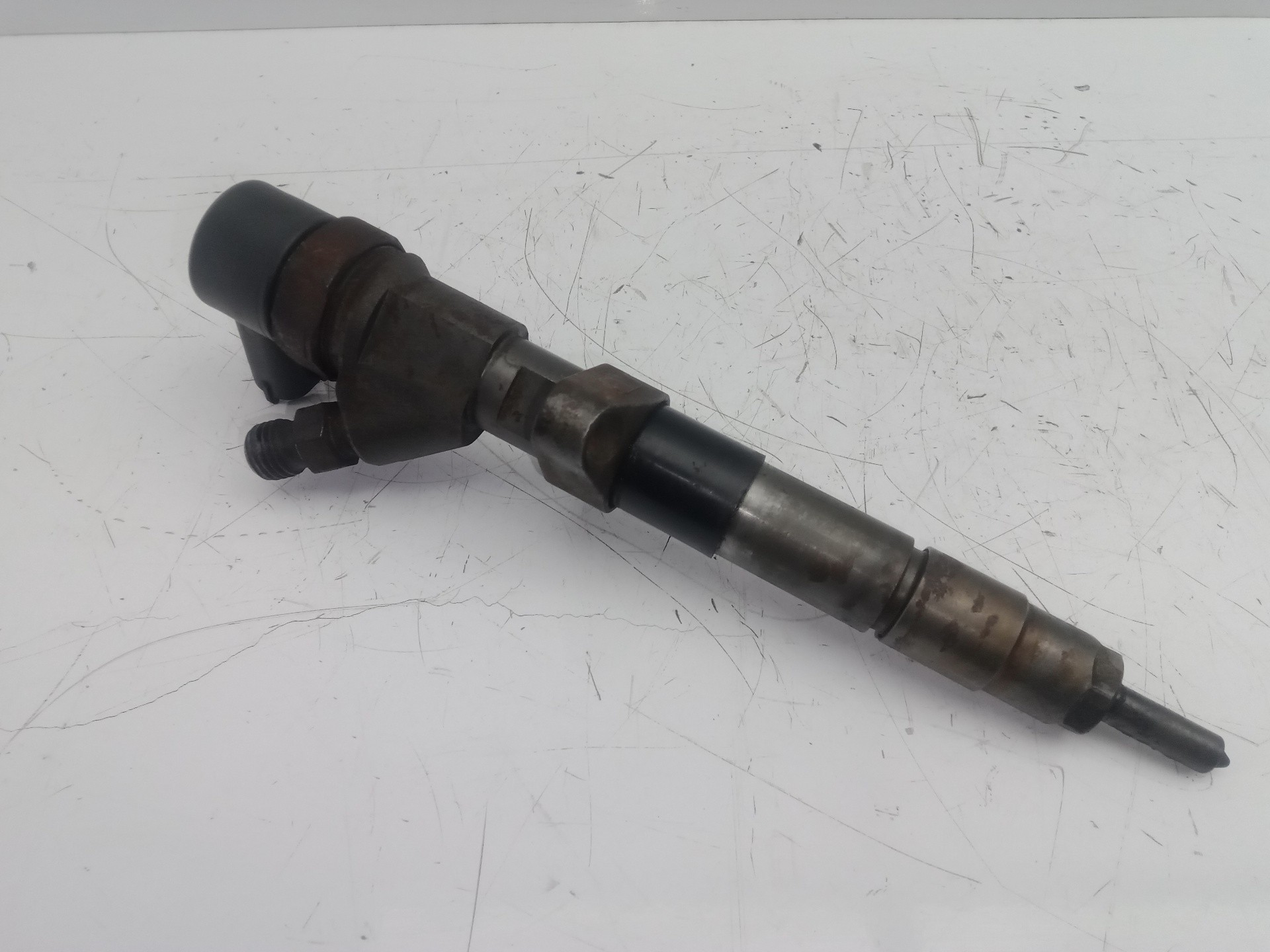Injector RENAULT MASTER II Van (FD) 2.5 D 22603585 | B-Parts