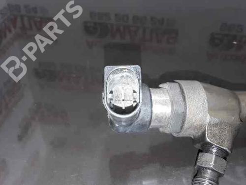 Injecteur RENAULT SCÉNIC II (JM0/1_) 8200294788 | 31022 | X | B-Parts