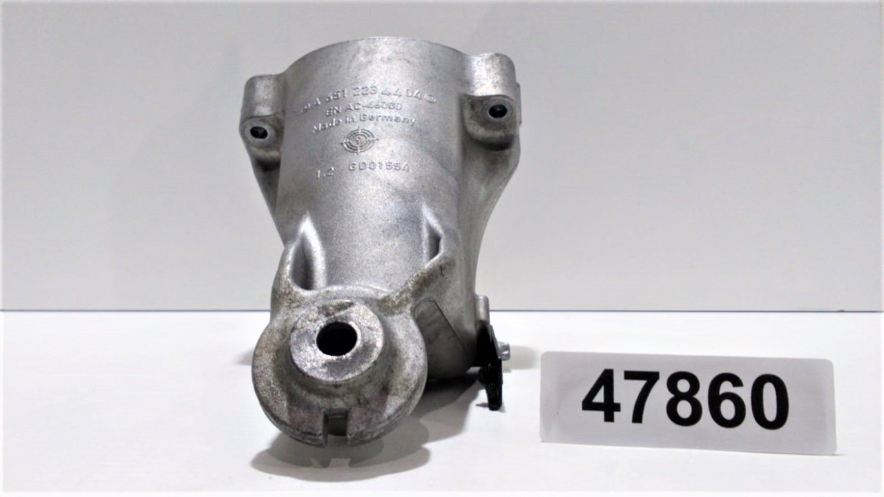 Engine mount MERCEDES-BENZ VITO / MIXTO Van (W639) 110 CDI (639.601 ...