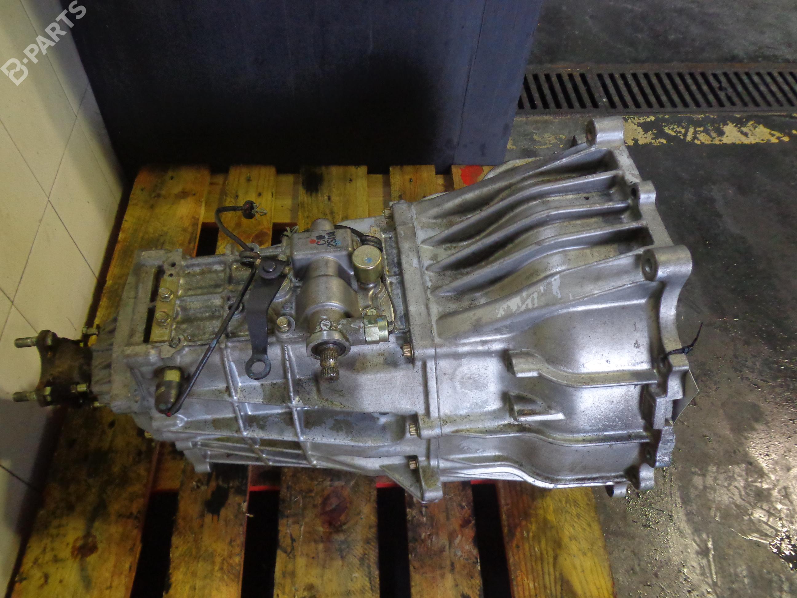 Manual Transmission Mitsubishi Canter Gearbox Diagram at Deeann ...