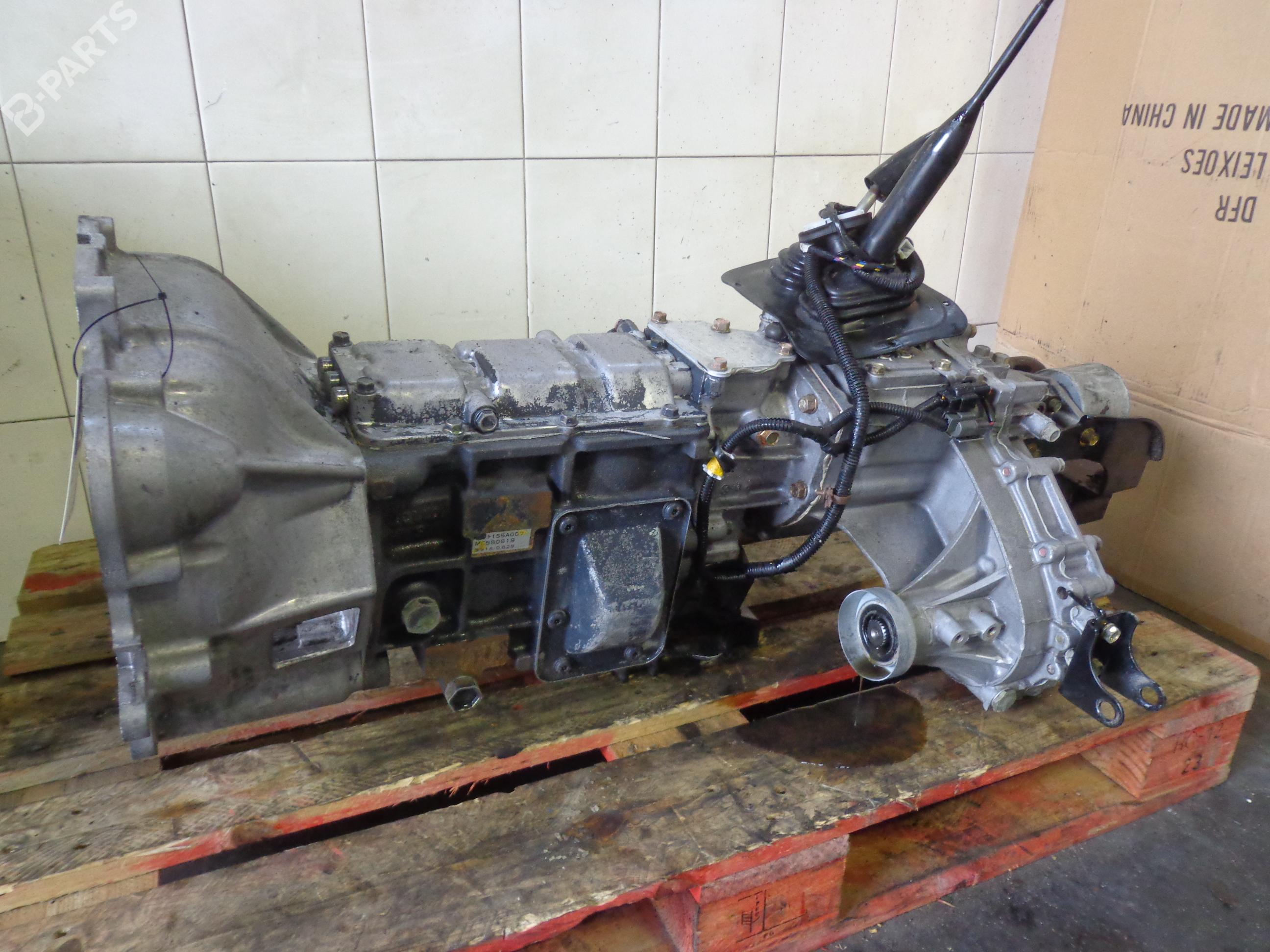 Manual gearbox MITSUBISHI L200 (K7_T, K6_T) 2.5 TD 4WD 38617 | B-Parts