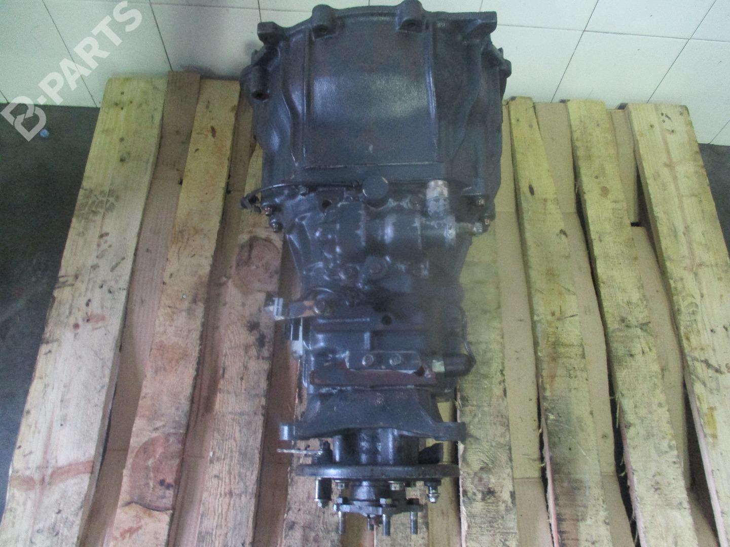 Manual gearbox MITSUBISHI CANTER Platform/Chassis (FB6_, FE5_, FE6_) 2. ...
