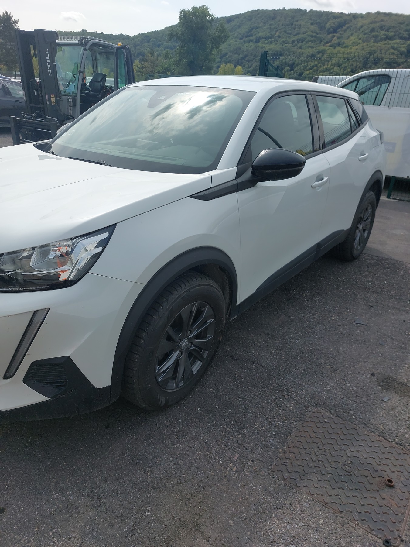 Phare droit PEUGEOT 2008 II (UD_, US_, UY_, UJ_, UR_, UC_) 1.5 BlueHDI ...