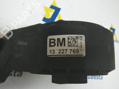 Engine mount OPEL INSIGNIA A (G09) 2.0 CDTI (68) 9874257 | B-Parts