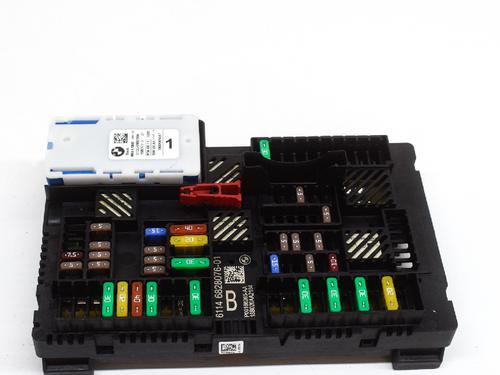 Fuse box BMW X3 (G01, F97) xDrive 20 d 7798261 | B-Parts