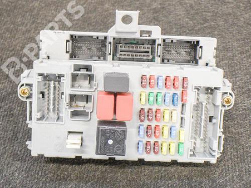 Fuse box MASERATI GRAN TURISMO 4.7 S (439 hp) | B-Parts