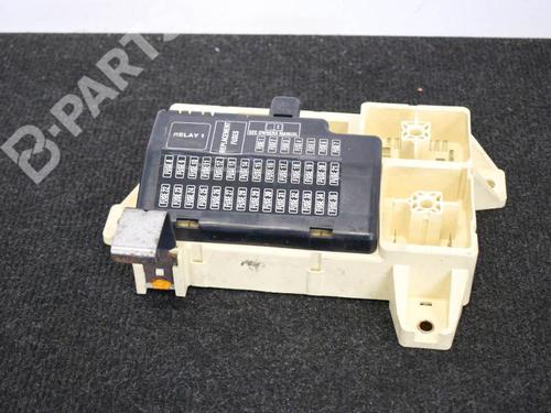 Fuse box JAGUAR S-TYPE II (X200) R 4,2 V8 6750040 | B-Parts