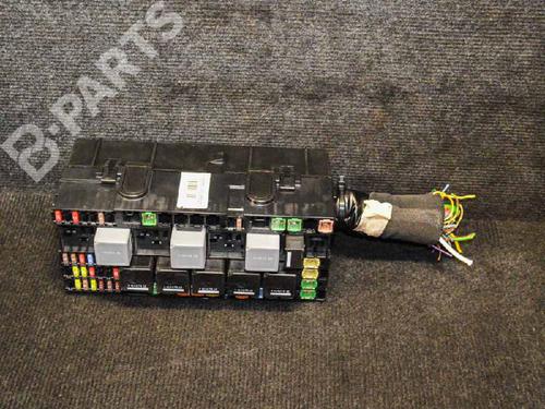 Fuse box FORD TRANSIT V363 Bus (FAD, FBD) 2.2 TDCi RWD 10089738 | B-Parts