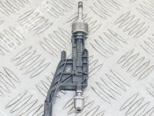 Injection rail BMW X1 (F48) xDrive 25 i 7698565 | B-Parts