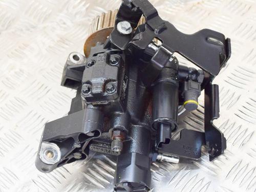 Fuel pump DACIA DUSTER (HS_) 1.5 dCi 6750680 | B-Parts