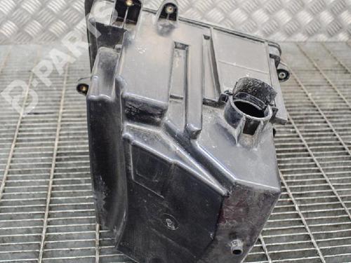 Fuse box RENAULT MASTER III Van (FV) 2.3 dCi 125 FWD (FV0C, FV0D, FV0G ...