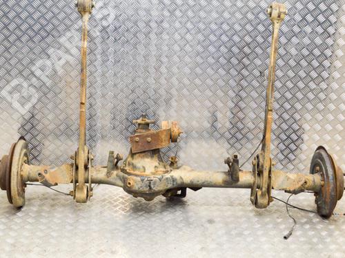 Rear axle LAND ROVER DISCOVERY II (L318) 2.5 Td5 4x4 1223601 | B-Parts