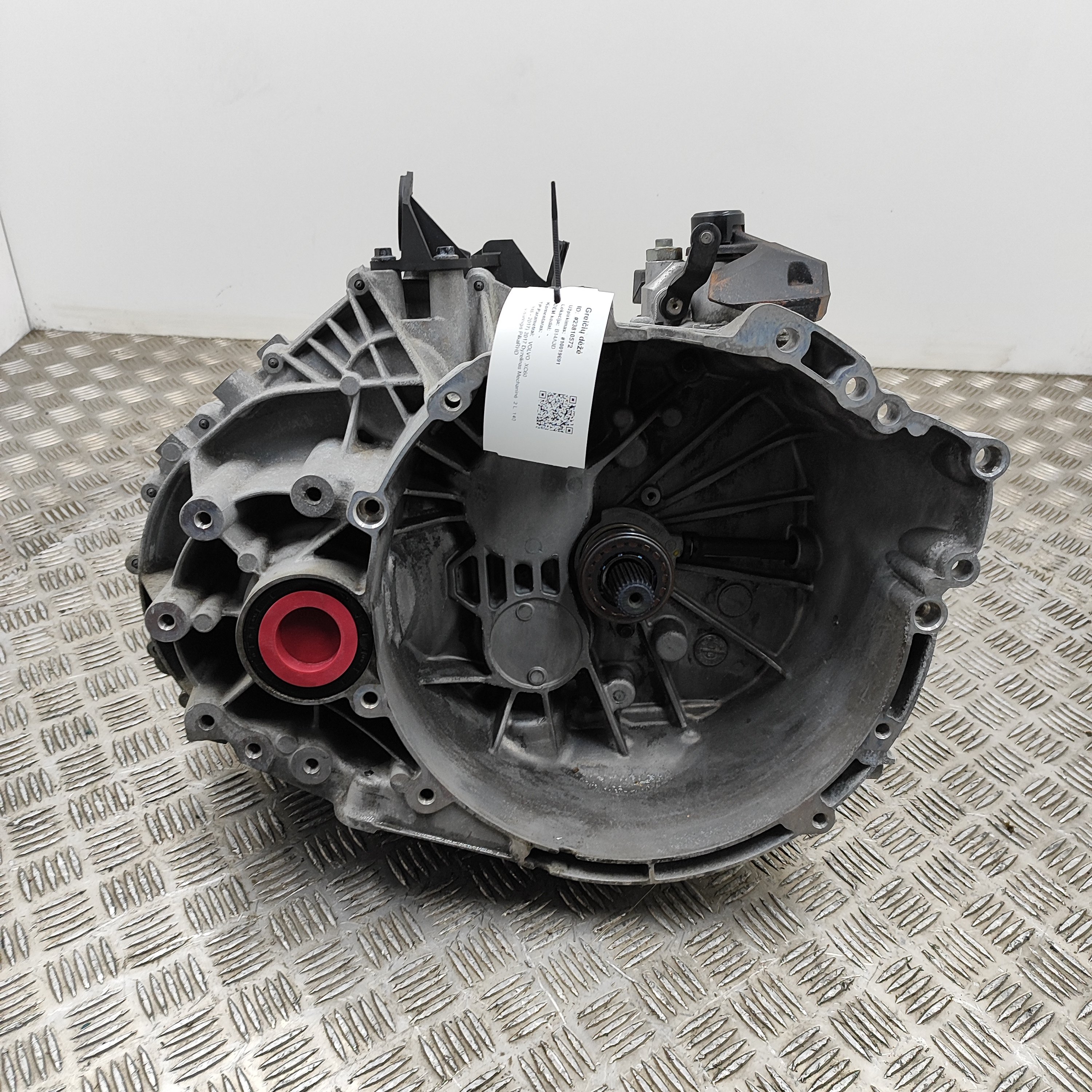 Manual gearbox VOLVO XC60 I SUV (156) D4 17634510 | B-Parts