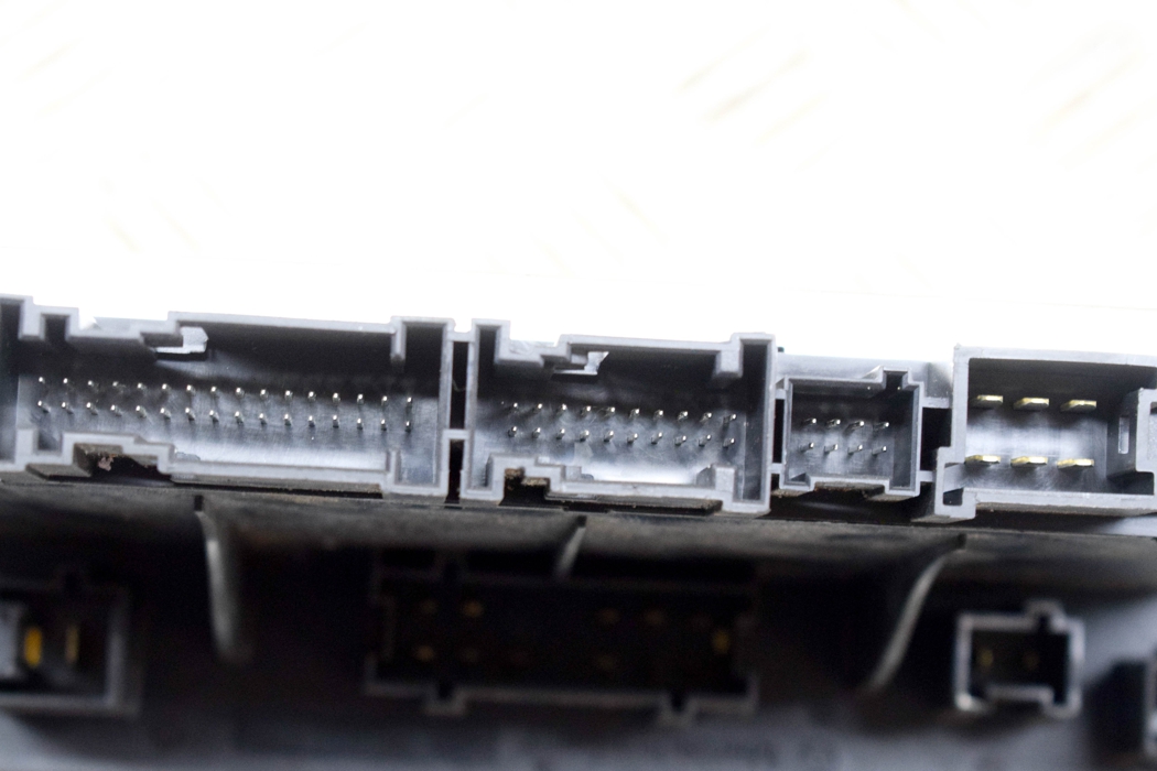 Fuse box MERCEDES-BENZ SL (R230) 500 (230.475) 10106674 | B-Parts