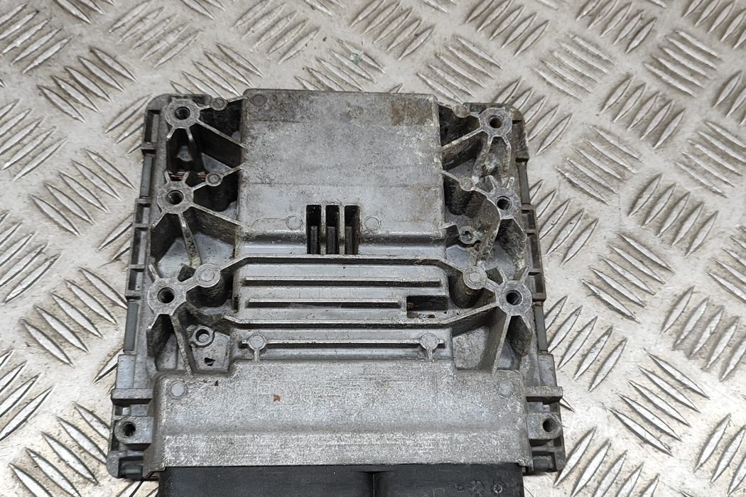 Engine control unit (ECU) PORSCHE PANAMERA (970) 3.6 4 15910192 | B-Parts