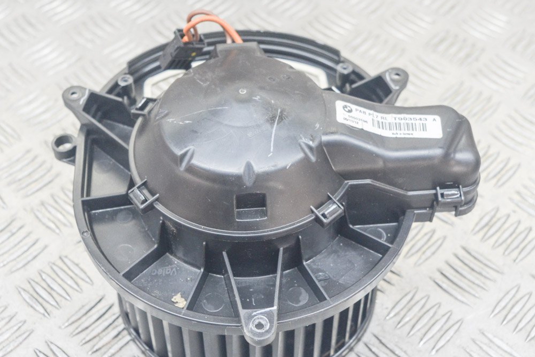 Motor calefaccion BMW 3 (F30, F80) 320 i xDrive 8836340 | B-Parts