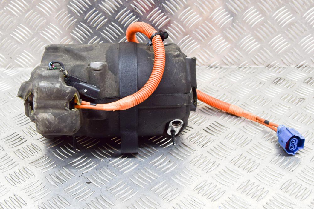 AC compressor TESLA MODEL S (5YJS) 75 7799316 | B-Parts