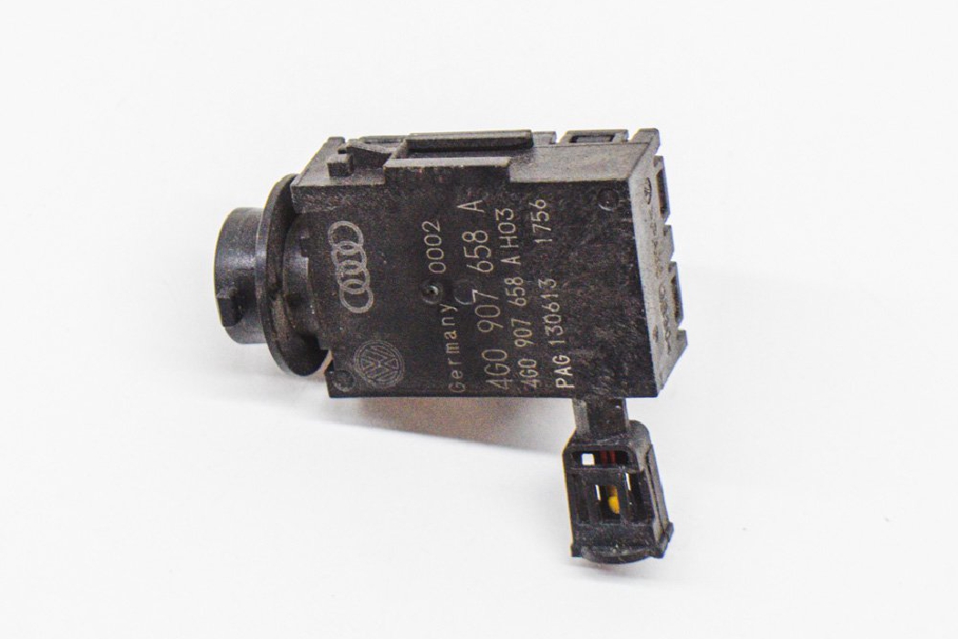 Electronic sensor AUDI A6 C7 (4G2, 4GC) 2.0 TDI 6769754 | B-Parts