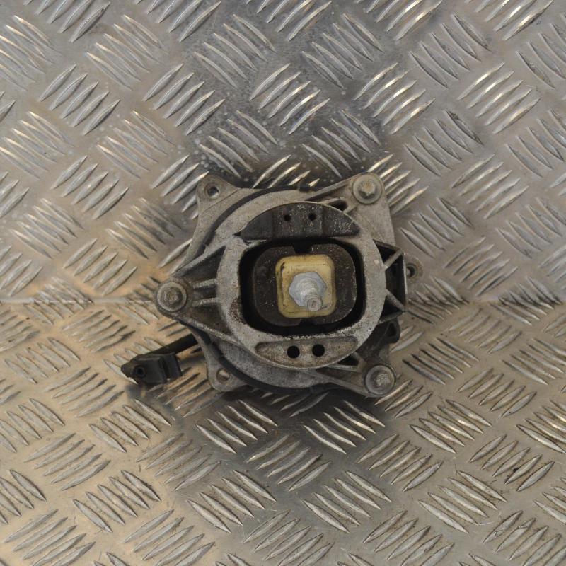 Engine mount BMW 1 (F20) 116 d 6755487 | B-Parts
