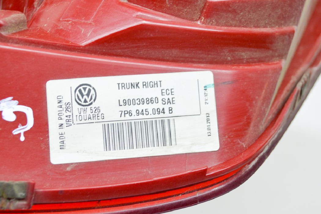 Right tailgate light VW TOUAREG (7P5, 7P6) 3.0 V6 TDI VW: 7P6945094B ...