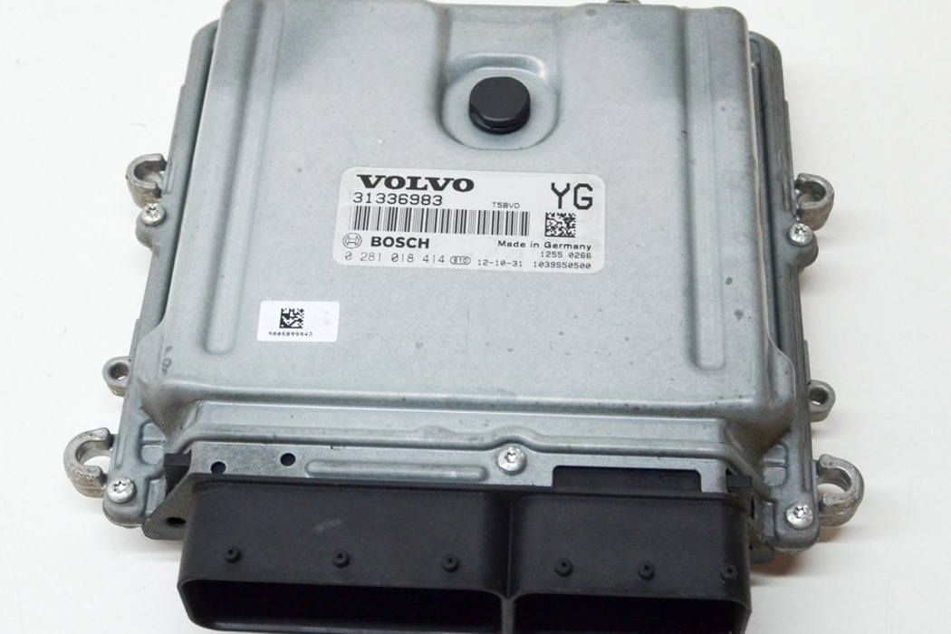 Engine control unit (ECU) VOLVO V60 I (155, 157) 2.4 D5 8354910 | B-Parts