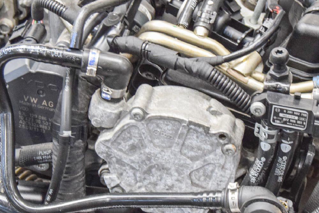 Engine AUDI A4 B8 (8K2) 2.0 TDI AUDI: CAGA | B-Parts