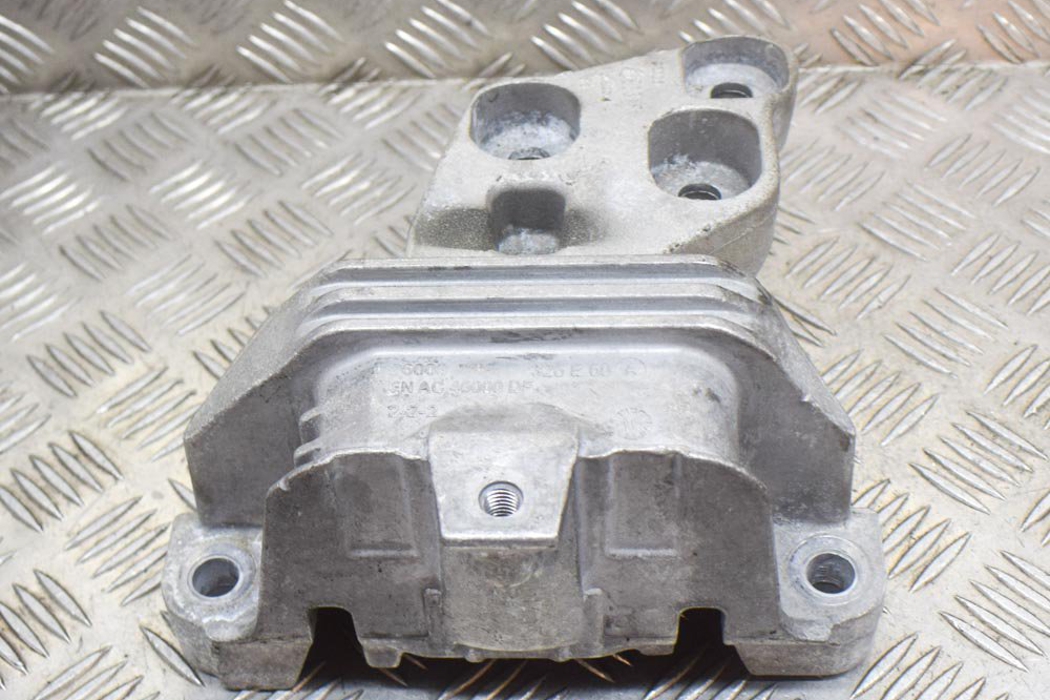 Engine mount MERCEDES-BENZ CLA Coupe (C117) AMG CLA 45 4-matic (117.352 ...