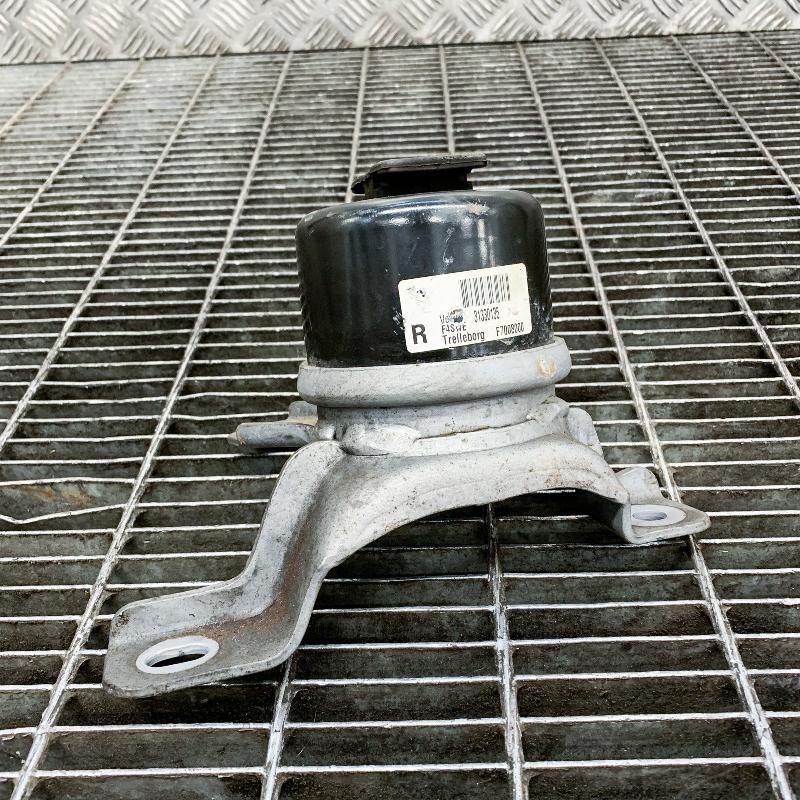 Engine mount VOLVO V60 I (155, 157) D4 6760761 | B-Parts