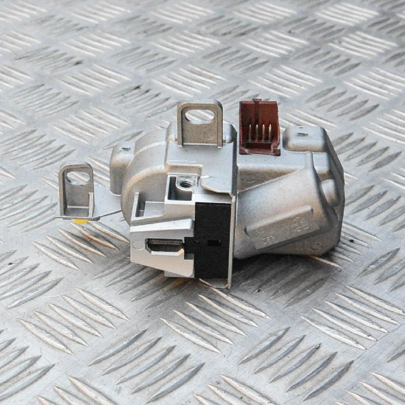 Control unit VOLVO V70 III (135) 2.5 T 6724463 | B-Parts