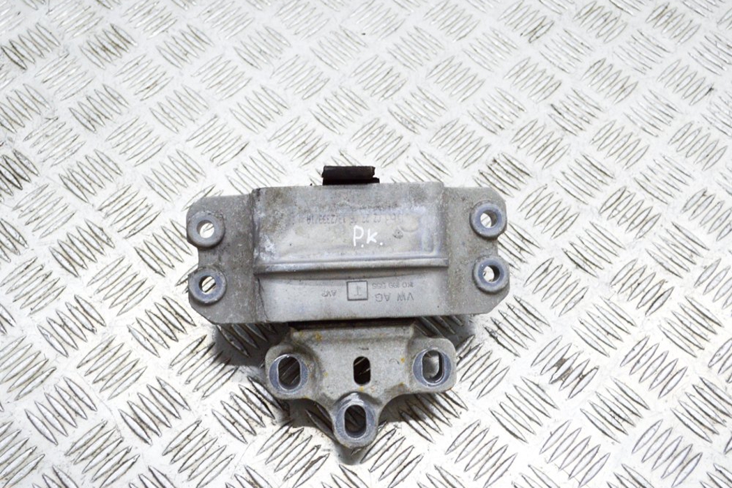 Engine mount SKODA SUPERB II Estate (3T5) 2.0 TDI 16V 8840948 | B-Parts