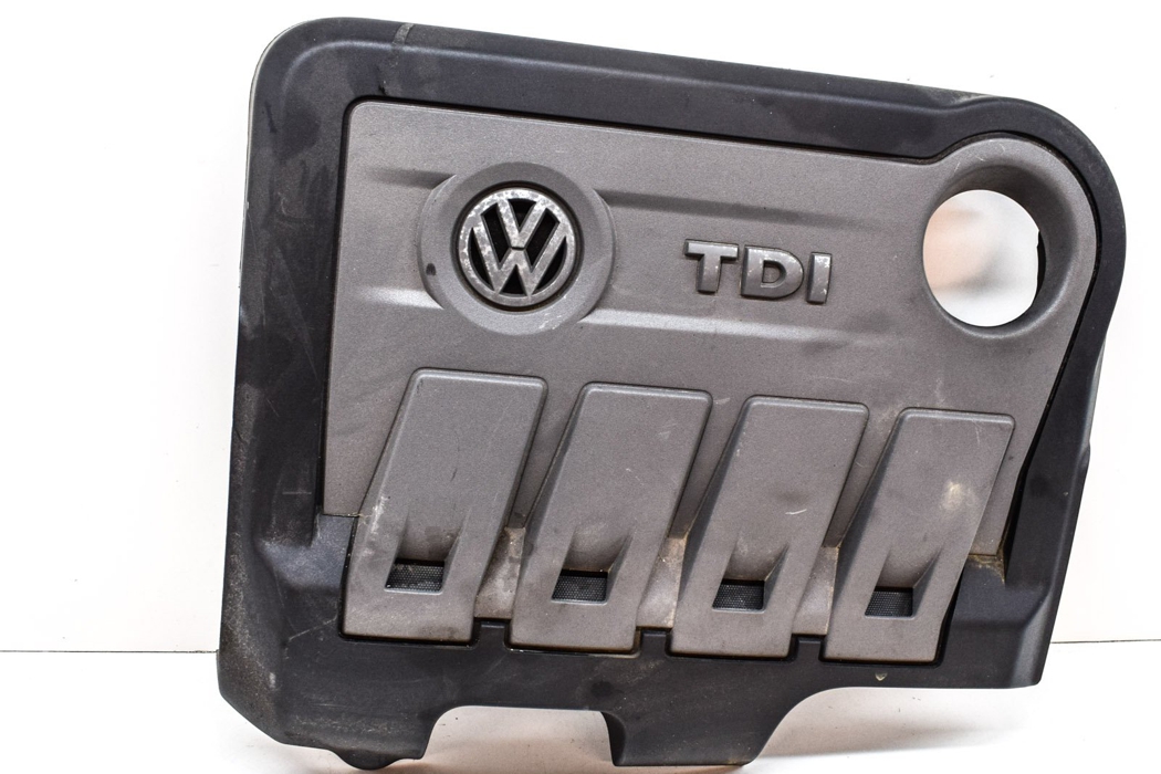 Engine cover VW TIGUAN (5N_) 2.0 TDI 8412372 | B-Parts
