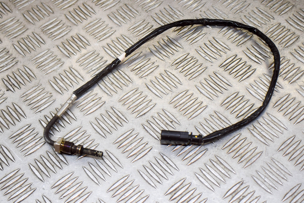 Electronic sensor AUDI A4 B8 Avant (8K5) 2.0 TDI 8074043 | B-Parts